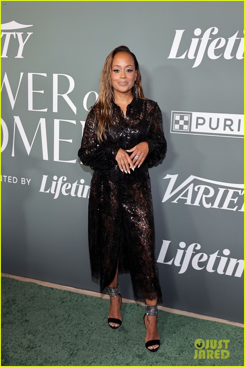 Kate Hudson Joins Eva Longoria, Jane Fonda, Wanda Sykes, & More Stars ...