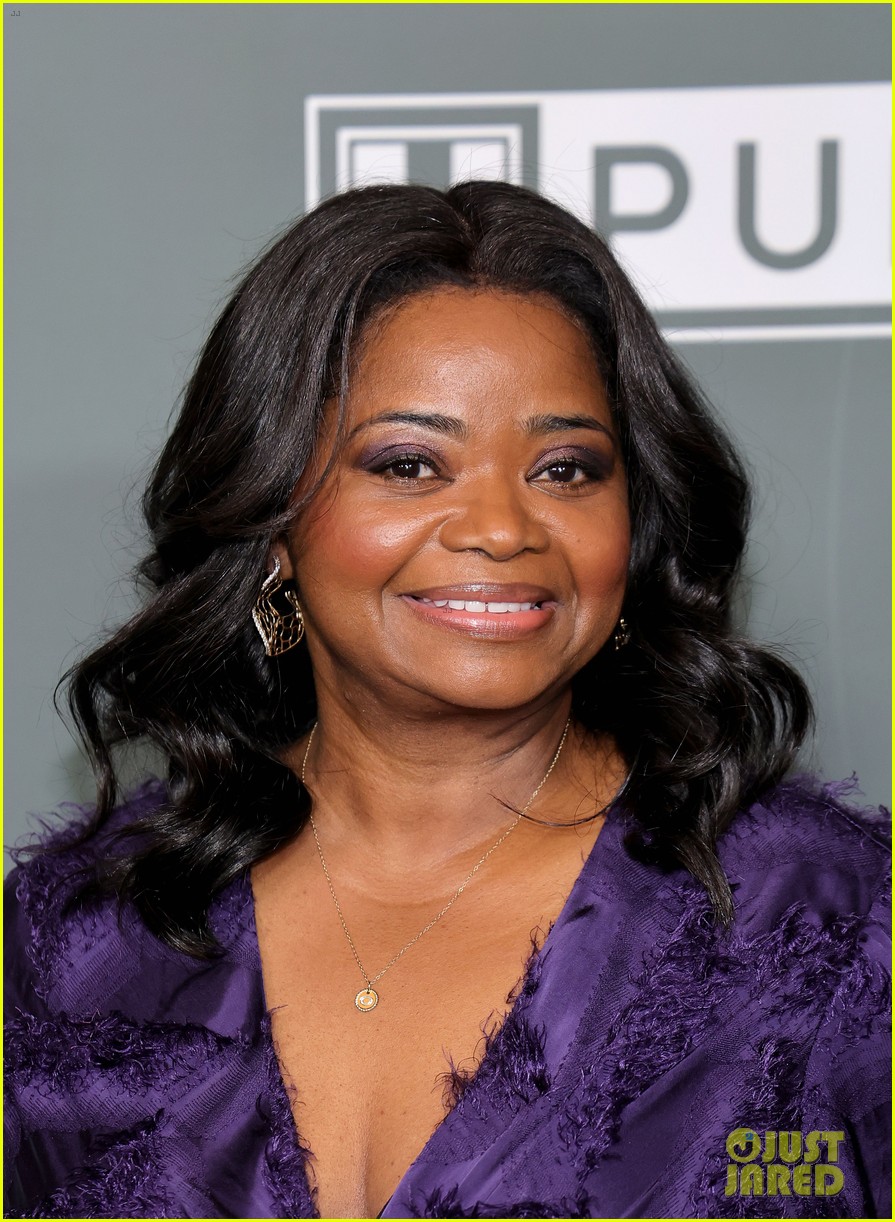 Kate Hudson Joins Eva Longoria, Jane Fonda, Wanda Sykes, & More Stars ...