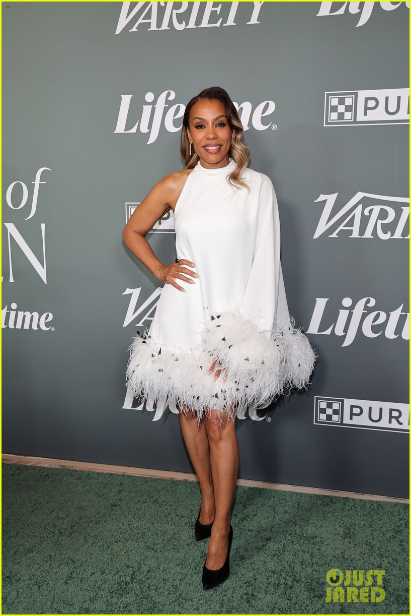 Kate Hudson Joins Eva Longoria, Jane Fonda, Wanda Sykes, & More Stars ...