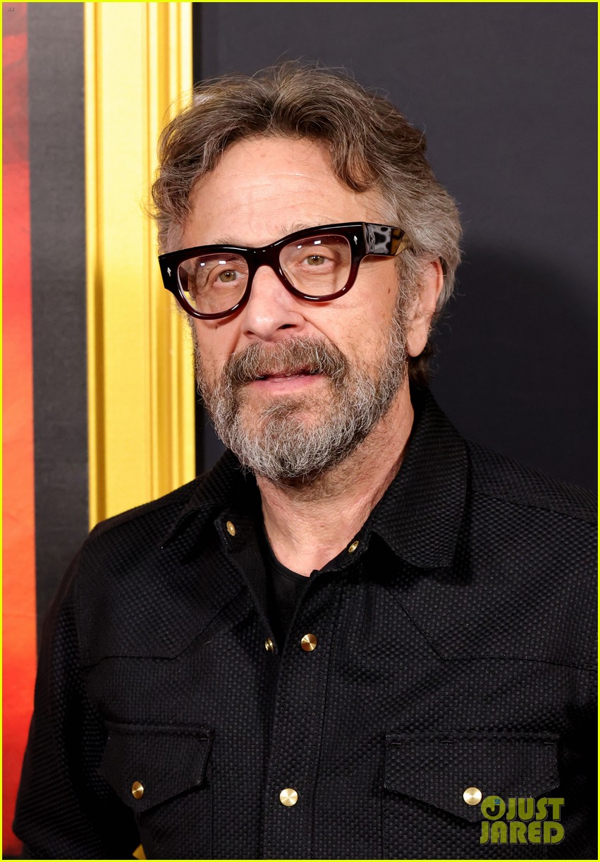 Jeremy Allen White Joins Bruce Springsteen & Wife Patti Scialfa at ...