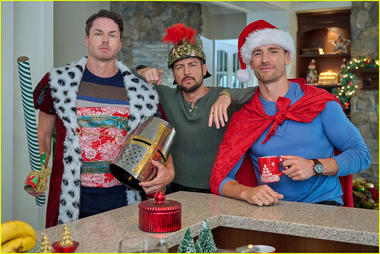 Hallmark Channel Shares New 'Three Wisest Men' Photos Featuring Tyler Hynes, Paul Campbell ...