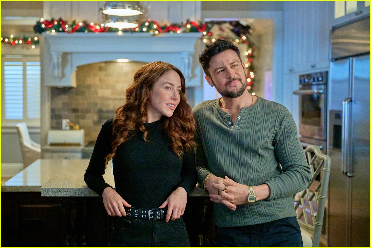 Hallmark Channel Shares New 'Three Wisest Men' Photos Featuring Tyler Hynes, Paul Campbell ...