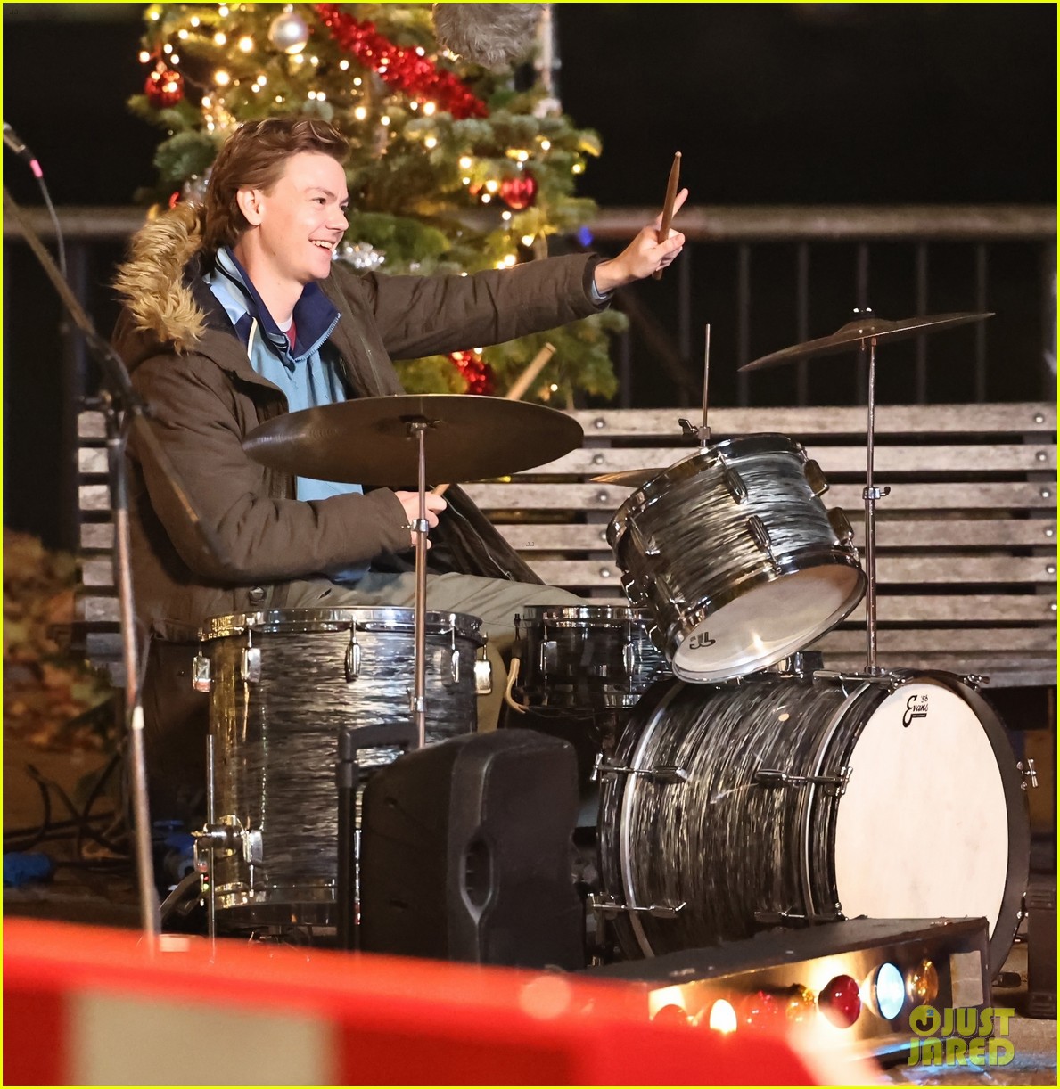 Love Actually's Martine McCutcheon Reunites with Thomas Brodie-Sangster ...