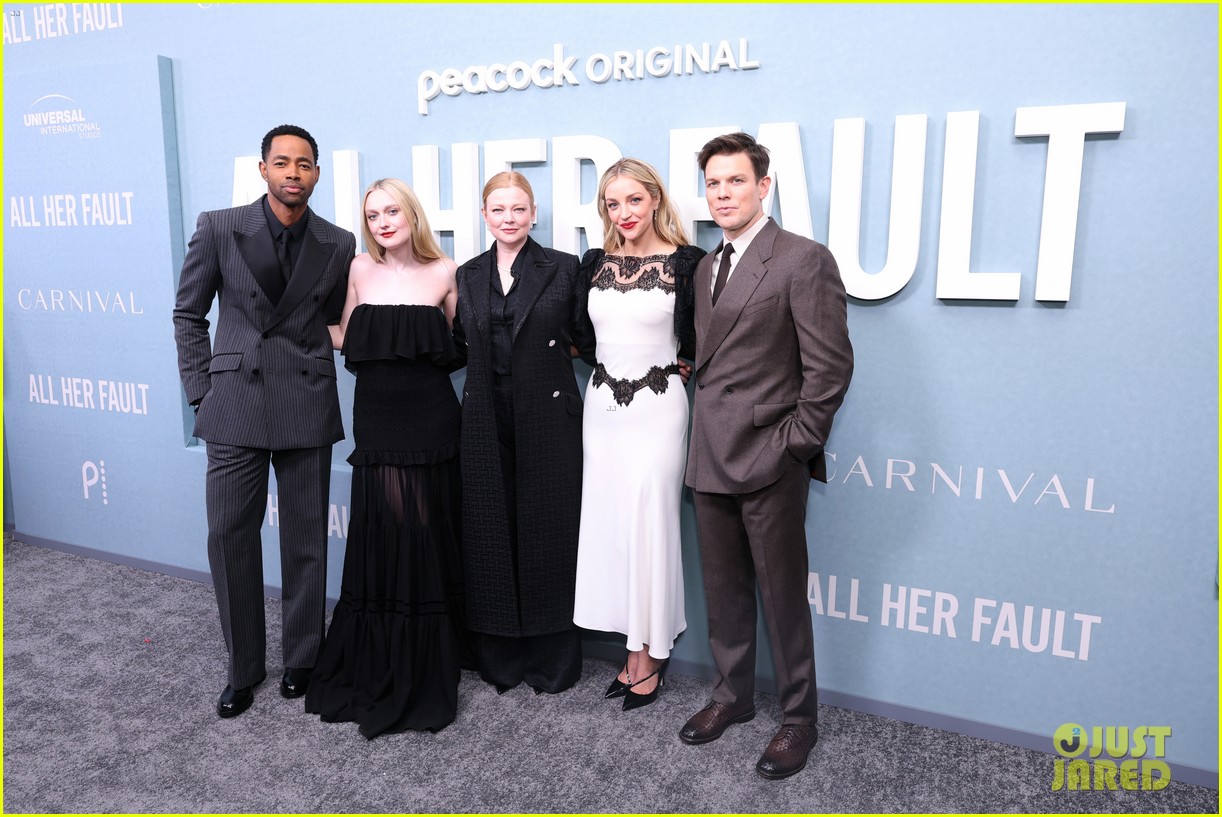Sarah Snook Reunites With Her 'Succession' Dad Brian Cox at 'All Her ...