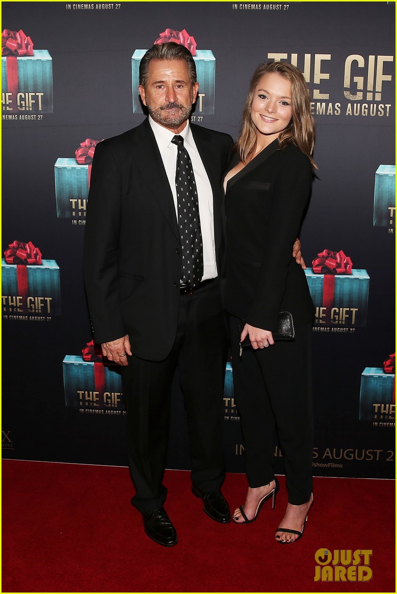 Anthony LaPaglia's Wife Alexandra Henkel Files for Divorce After 7 ...
