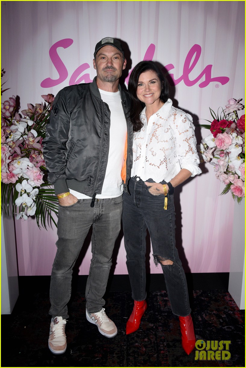 90210's Brian Austin Green & Tiffani Thiessen Reunite Publicly for ...