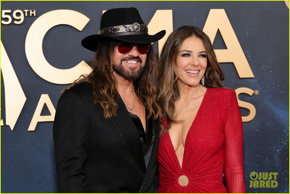 Billy Ray Cyrus & Elizabeth Hurley Hold Hands on CMA Awards 2025 Red ...
