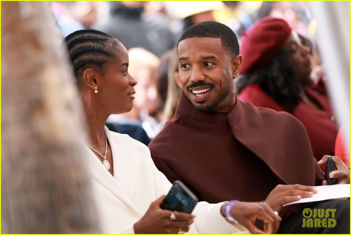 Chadwick Boseman's Widow Unveils His Star on Hollywood Walk of Fame ...
