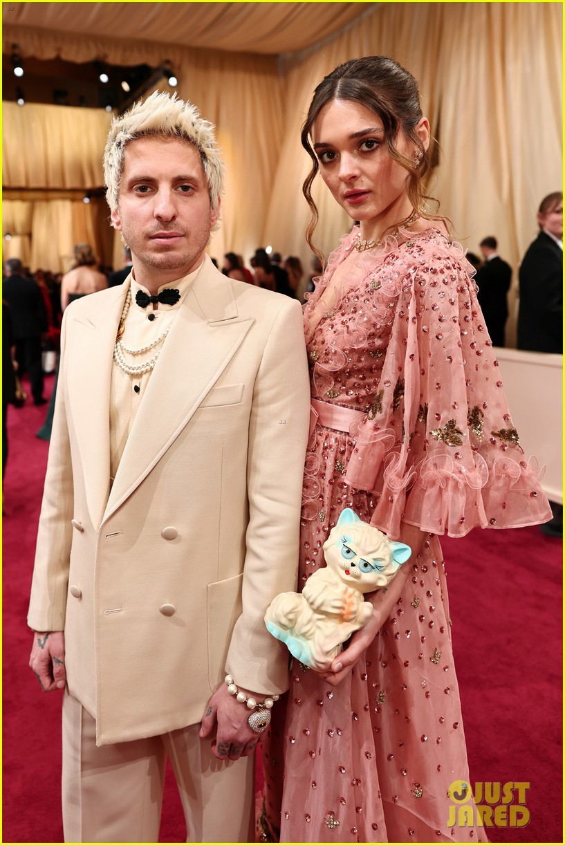 Singer Charlotte Lawrence Gets Engaged to Producer Beau Andrew Watt ...