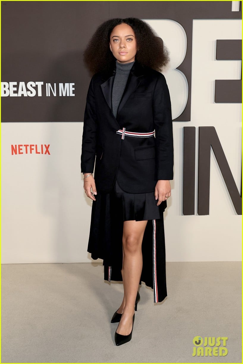 Claire Danes, Matthew Rhys, & More Attend 'The Beast in Me' Premiere in ...