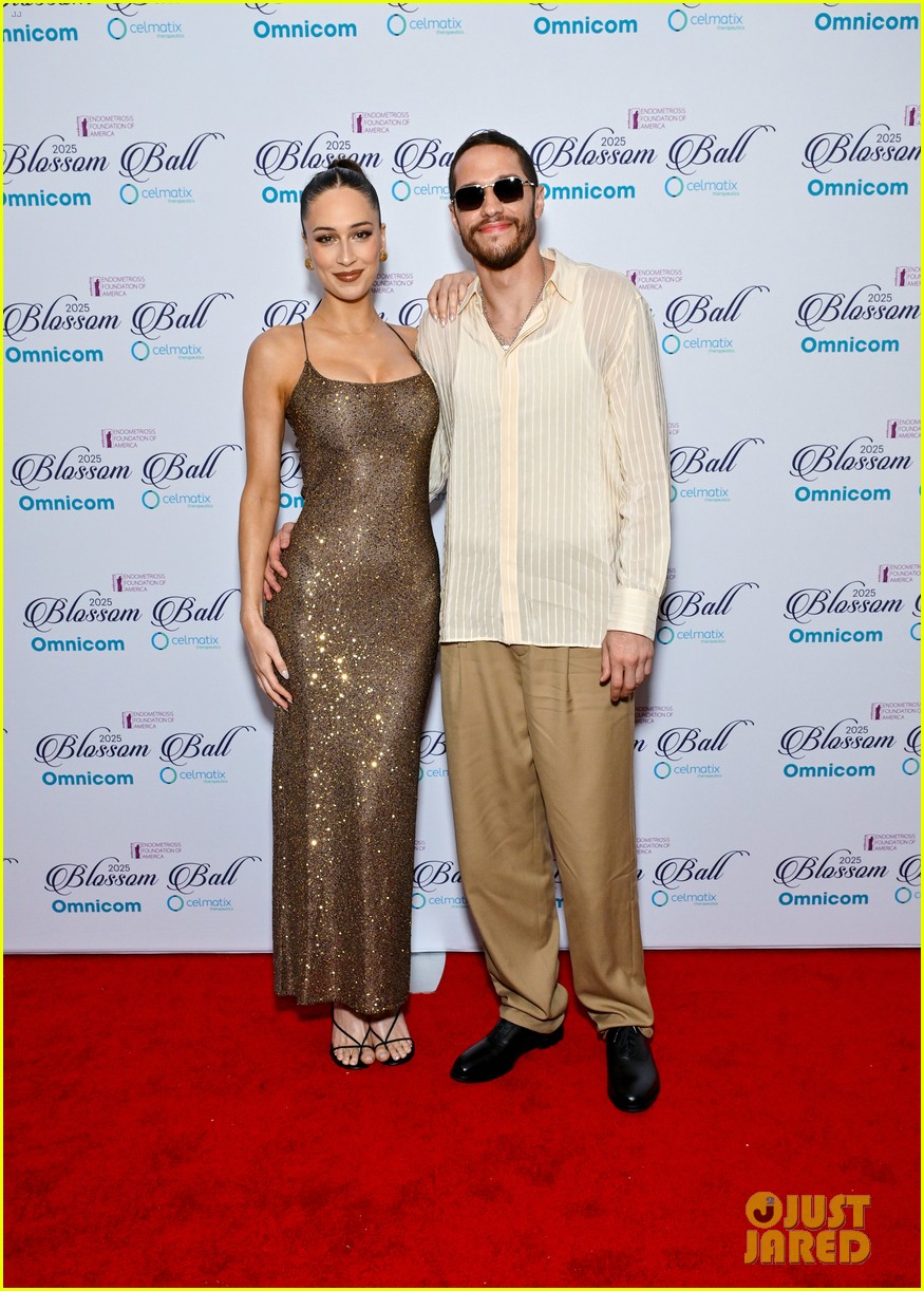 Pregnant Elsie Hewitt Wishes Boyfriend Pete Davidson a Happy Birthday ...