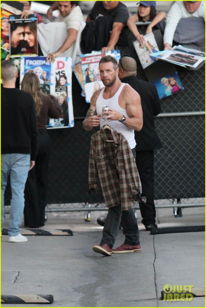 Dax Shepard Bares Buff Arms While Arriving at 'Kimmel' with Wife ...