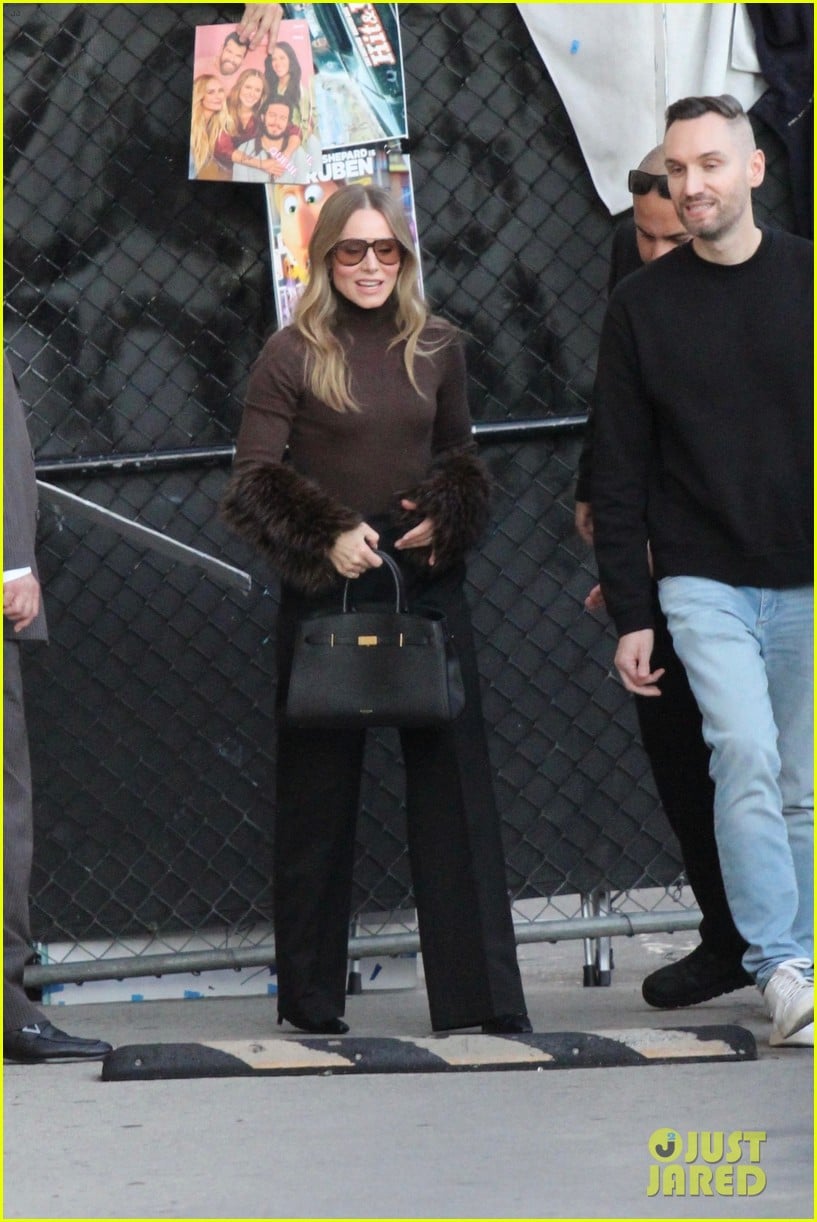 Dax Shepard Bares Buff Arms While Arriving at 'Kimmel' with Wife ...