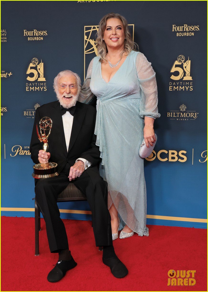 Dick Van Dyke Talks Large Age Gap with Wife Arlene Silver in New ...