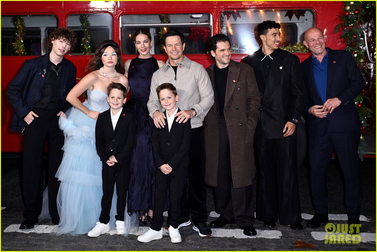 Mark Wahlberg, Michelle Monaghan, Kit Harington, & More Stars Promote ...