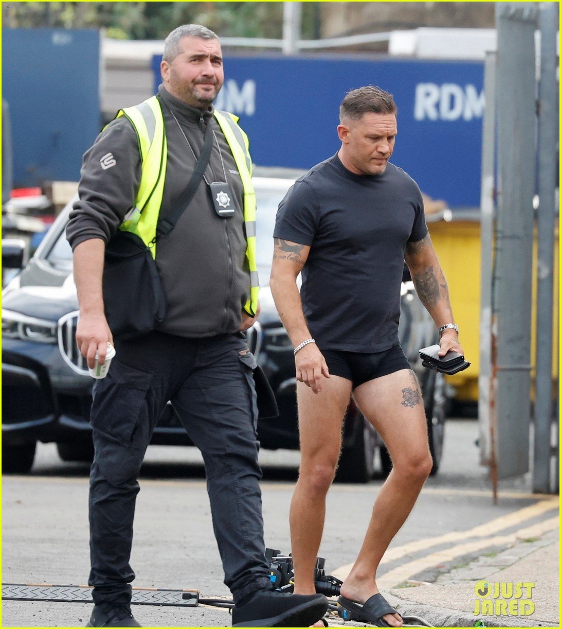 Tom Hardy Goes Pantless, Wears His Boxer Briefs to Location on 'Mobland ...
