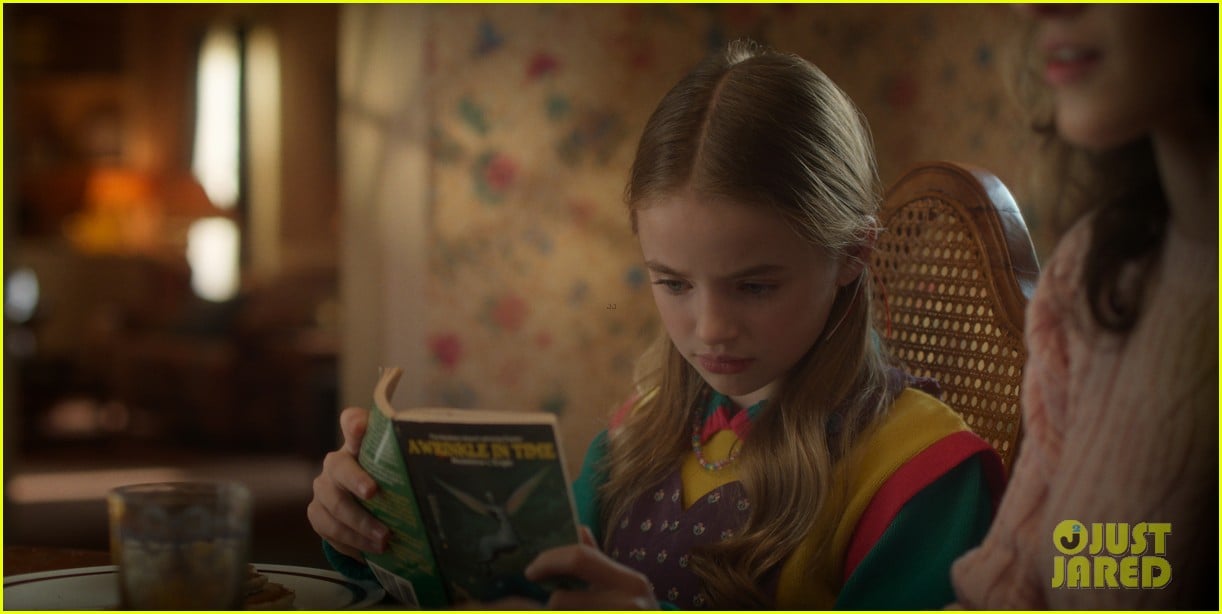 Who Plays Holly Wheeler? Why 'Stranger Things' Team Cast a New Actress ...