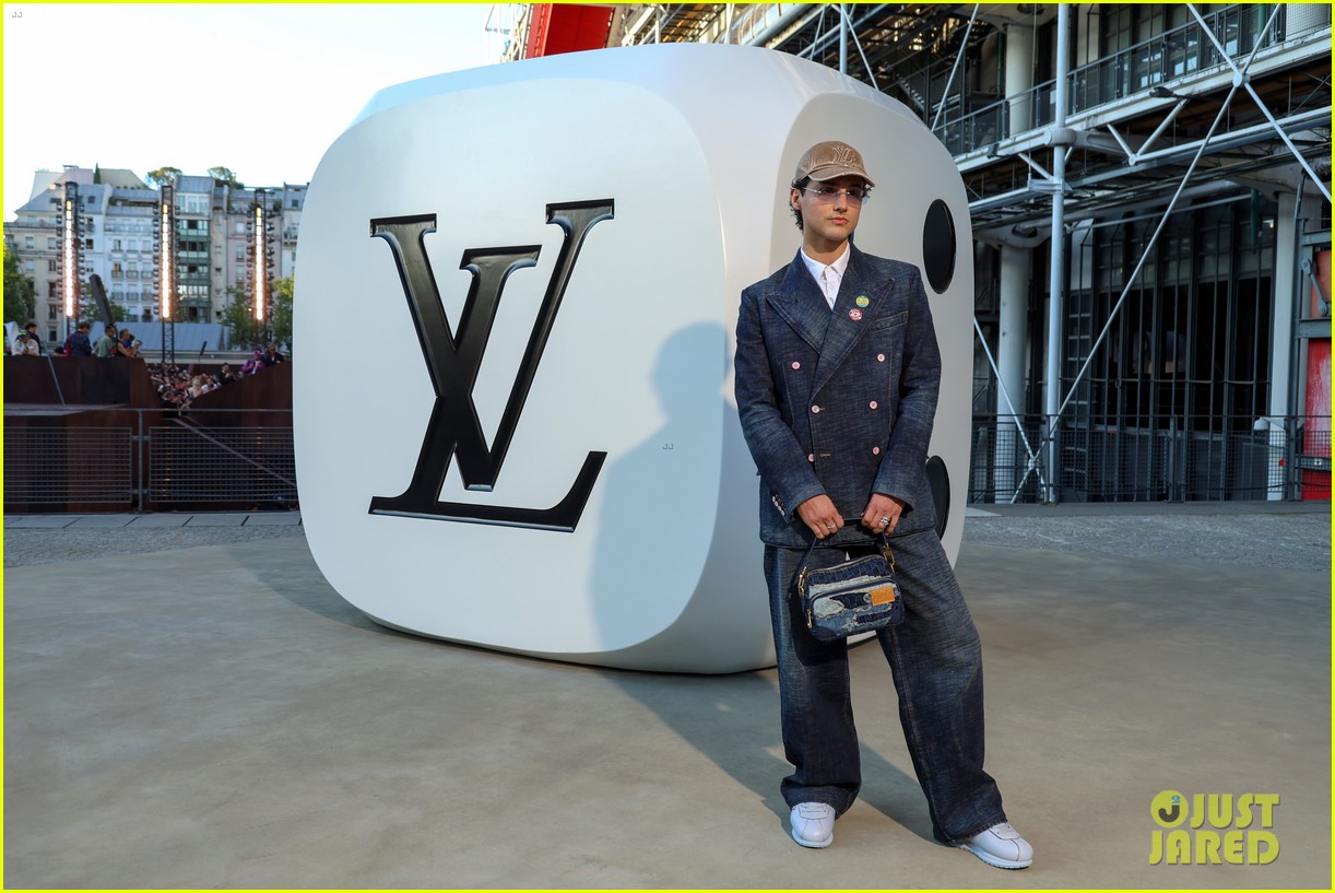 Morfina Lyrics Meaning Humbe Delivers An Emotional Song For His