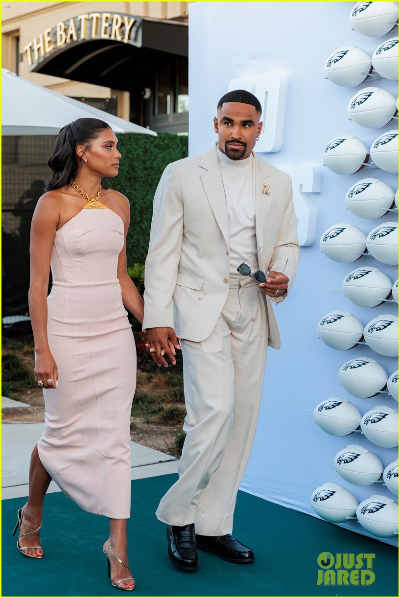 Is Jalen Hurts Single? He's Newly Married to Wife Bryonna Burrows ...