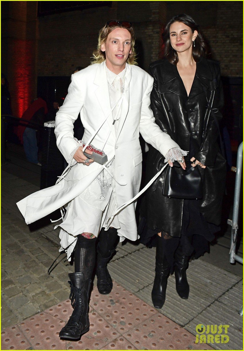 Jamie Campbell Bower Gets Girlfriend Elena Taber's Support at Rolling ...