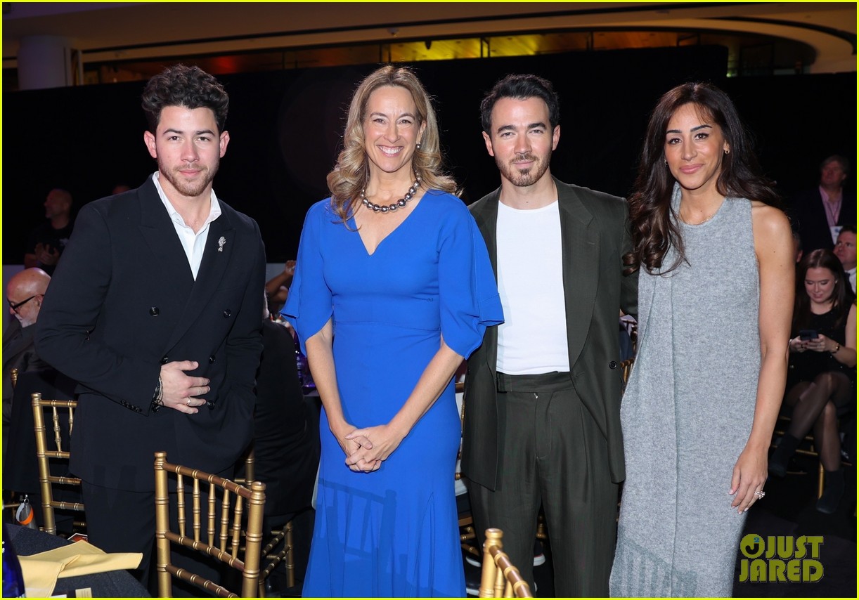 Jonas Brothers Inducted Into New Jersey Hall of Fame!: Photo 5244444 | Frankie Jonas, Joe Jonas ...