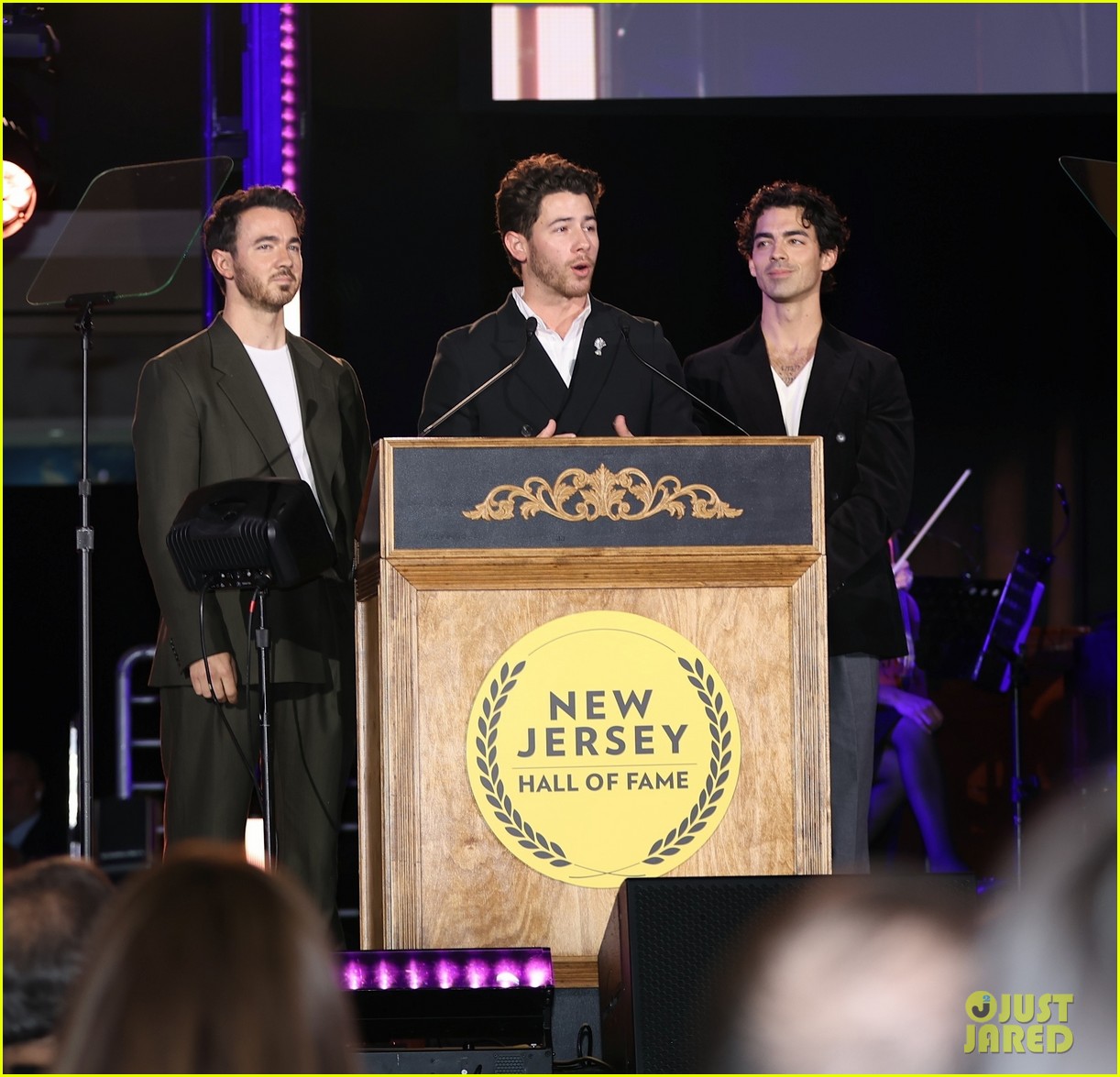 Jonas Brothers Inducted Into New Jersey Hall of Fame!: Photo 5244466 | Frankie Jonas, Joe Jonas ...