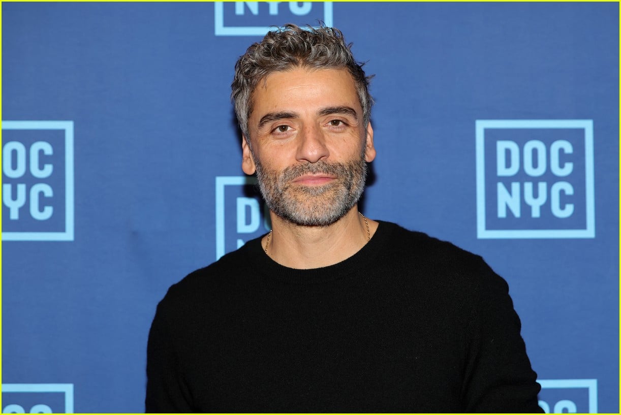 Rachel Zegler Shares Sweet Moments With Oscar Isaac & Brooke Shields at ...