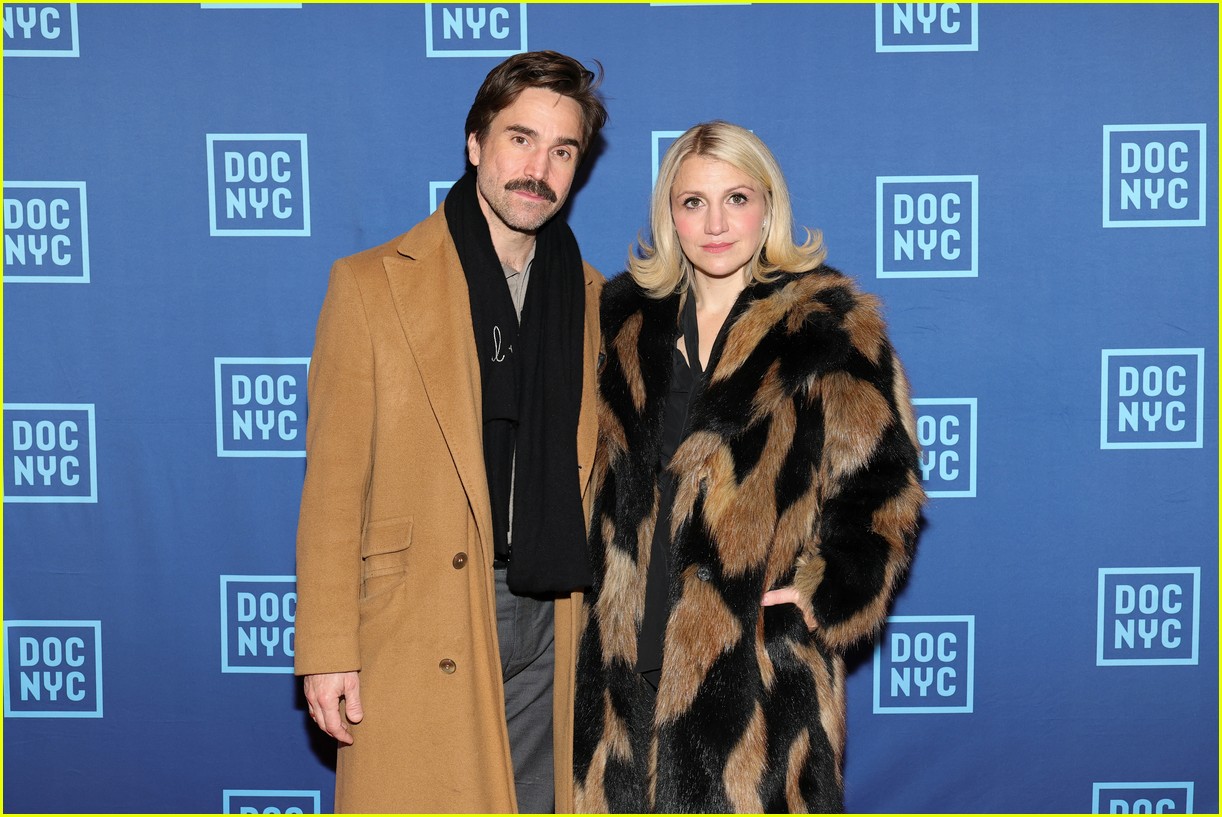 Rachel Zegler Shares Sweet Moments With Oscar Isaac & Brooke Shields at ...