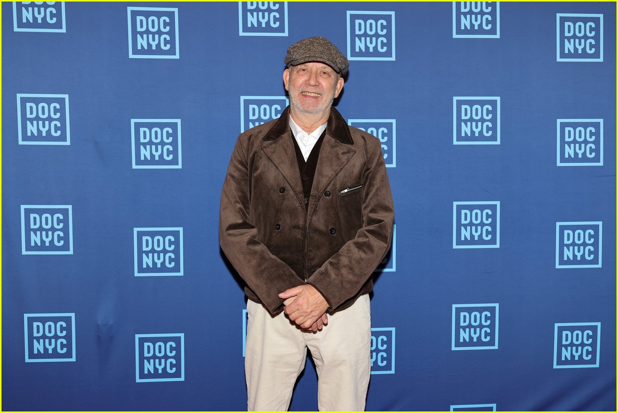 Rachel Zegler Shares Sweet Moments With Oscar Isaac & Brooke Shields at ...