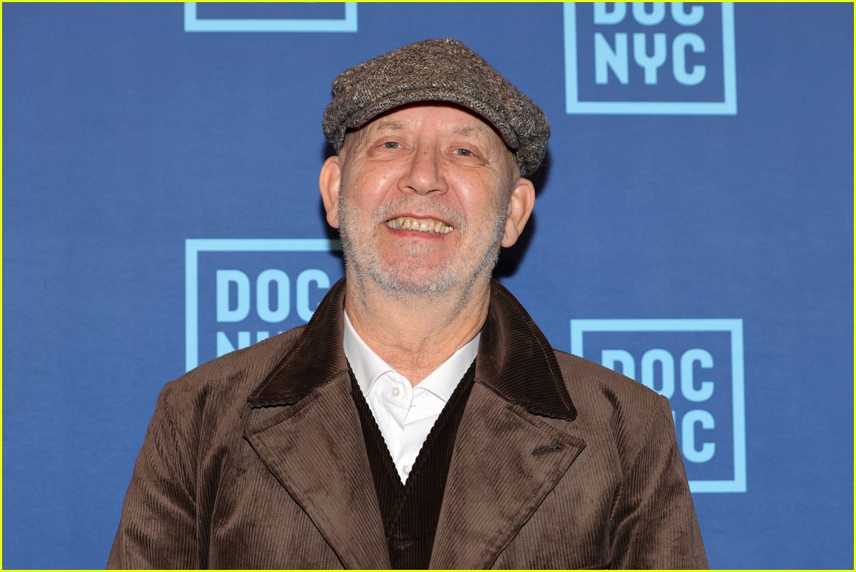 Rachel Zegler Shares Sweet Moments With Oscar Isaac & Brooke Shields at ...