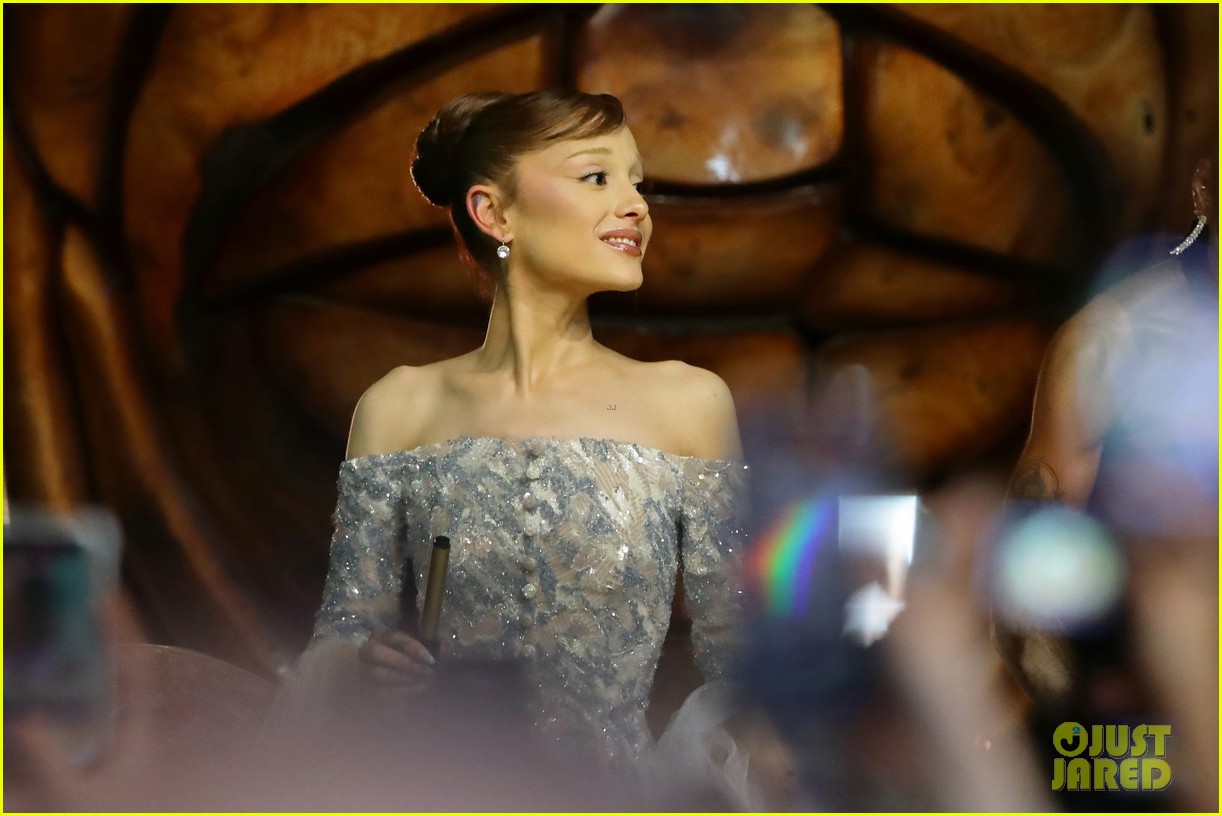 Man Who Ran Up & Grabbed Ariana Grande at 'Wicked' Singapore Premiere ...