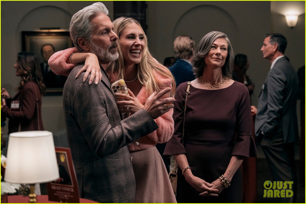 Ted Danson's Charles Takes on New Case in 'A Man on the Inside' Season ...