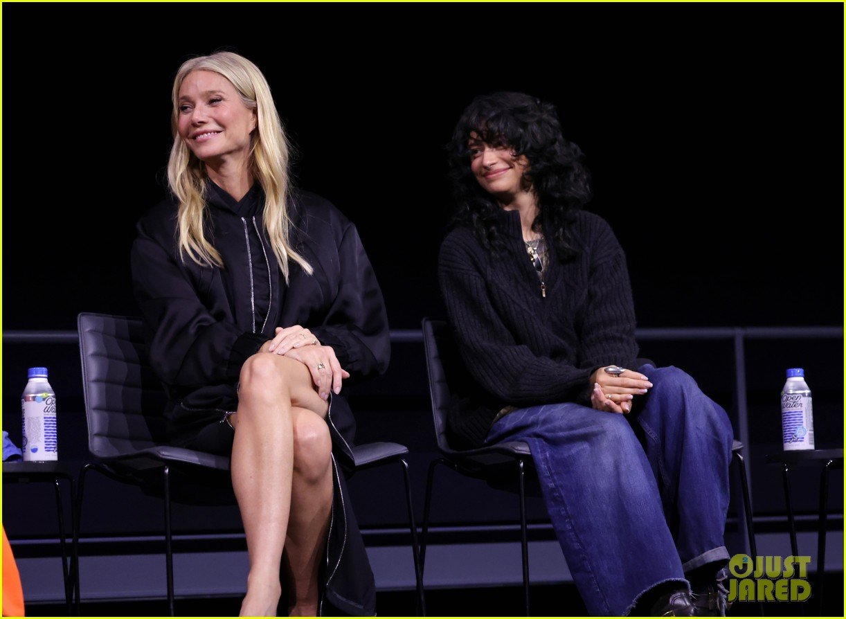 Timothée Chalamet, Gwyneth Paltrow, & Odessa A'zion Attend Special ...