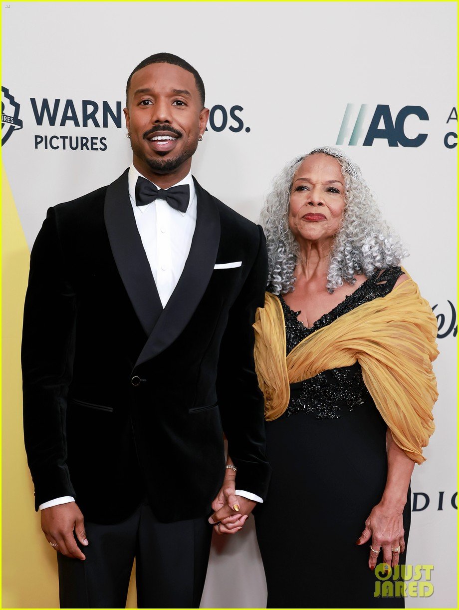 Michael B. Jordan Gets Prestigious Hollywood Award With Support from ...