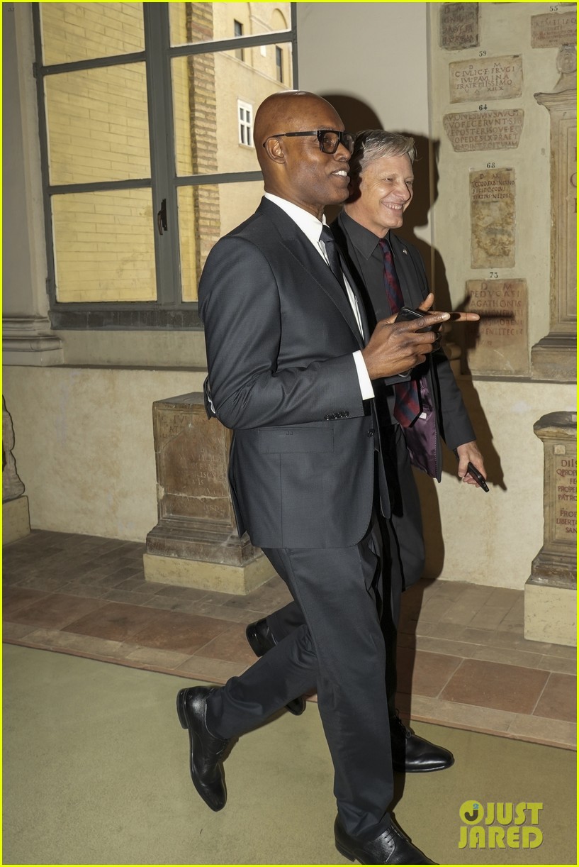 Pope Leo Meets Cate Blanchett & Many More Celebs During Papal Audience ...