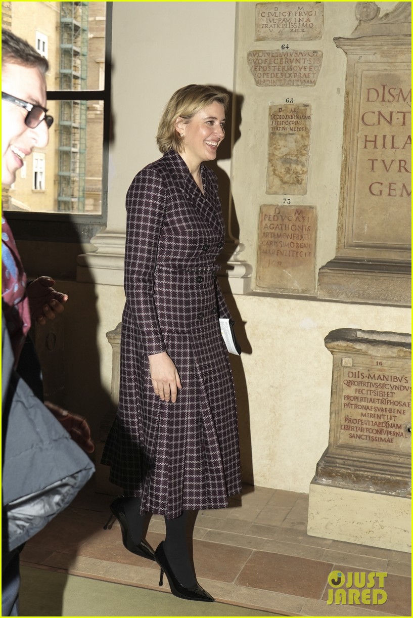 Pope Leo Meets Cate Blanchett & Many More Celebs During Papal Audience ...