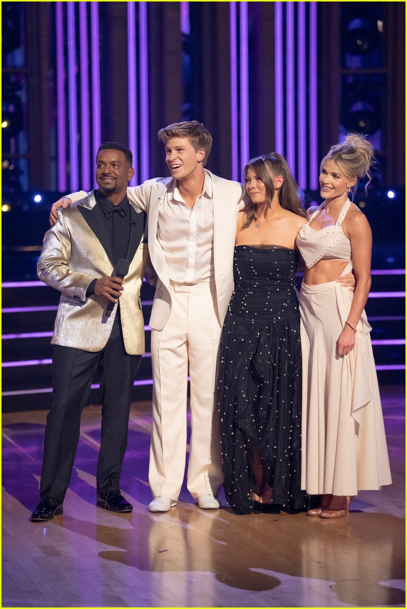 Prince William Makes Surprise Appearance on 'DWTS,' Sends Video Message ...