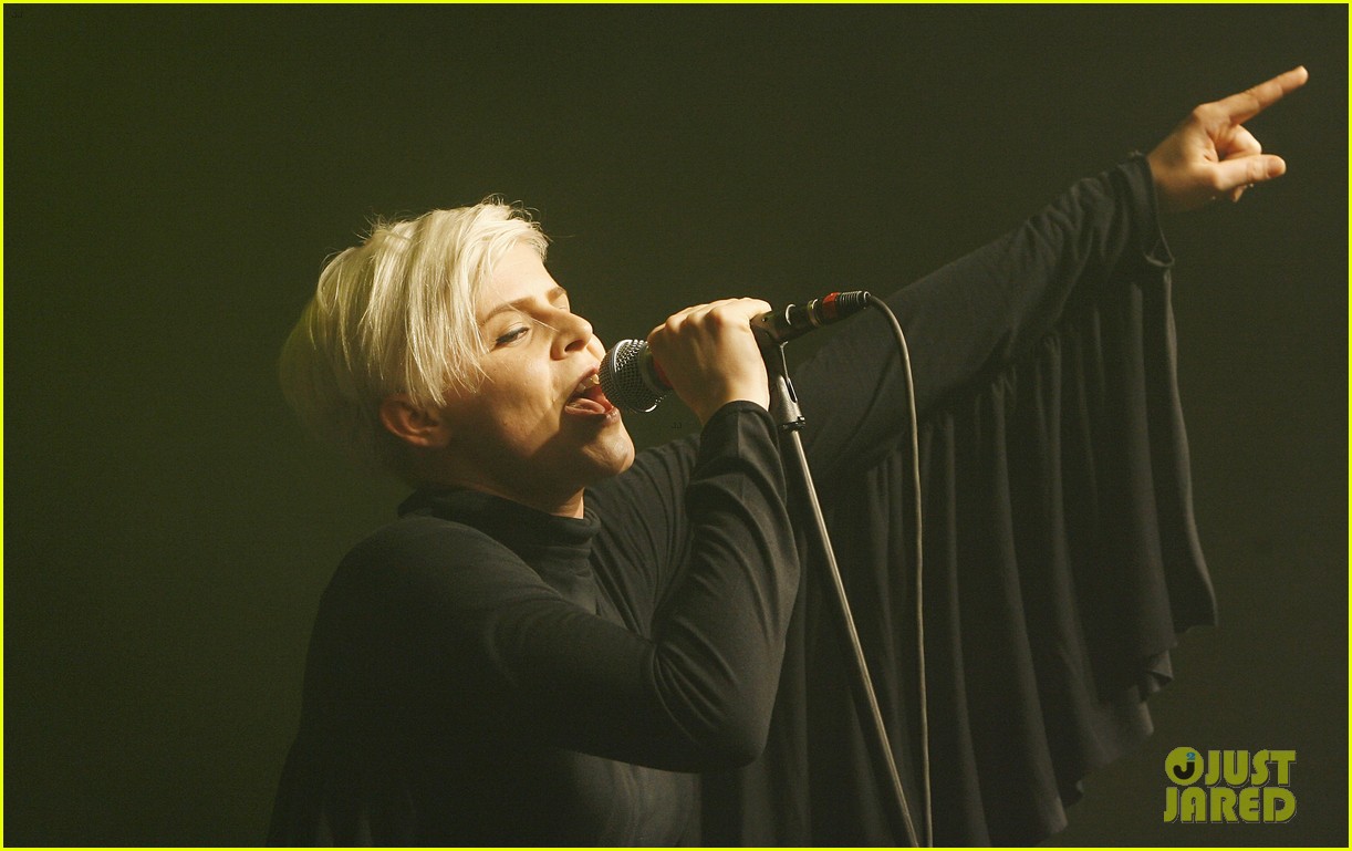 'Dopamine' Lyrics & Song Meaning: Robyn Makes Her Grand Return After 7 ...