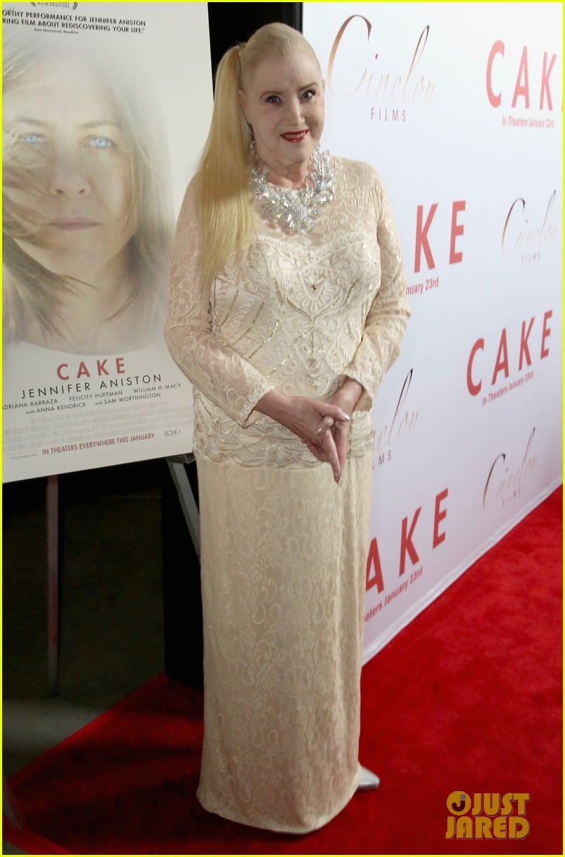 Sally Kirkland Is in Hospice After Dementia Diagnosis & Life ...