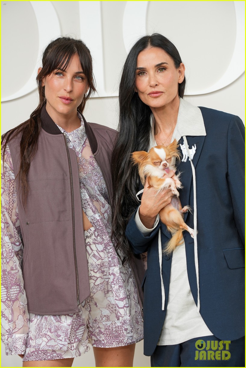 'It Ain't Nothing' Lyrics: Scout Willis & Thomas Doherty Get Hot ...