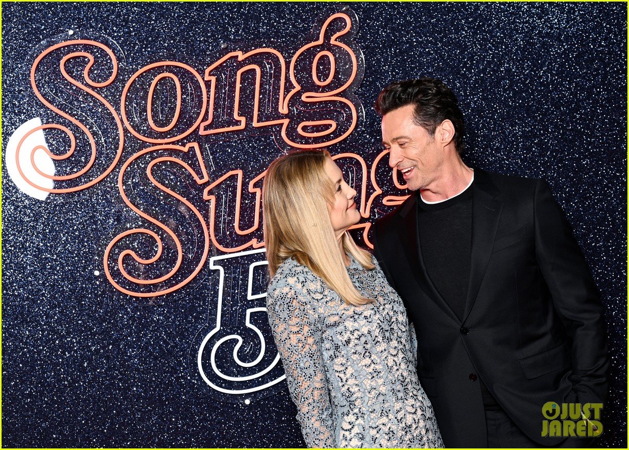 Kate Hudson and Hugh Jackman Attend UK Premiere of 'Song Sung Blue' in ...