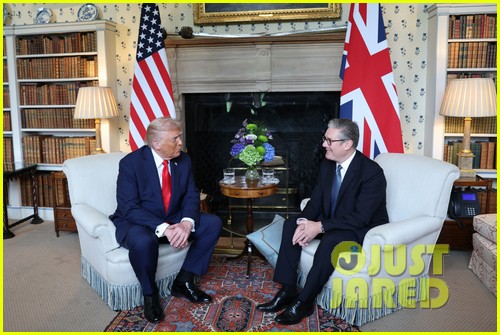 Trump Wants NFL's Washington Commanders to Name New Stadium After Him ...