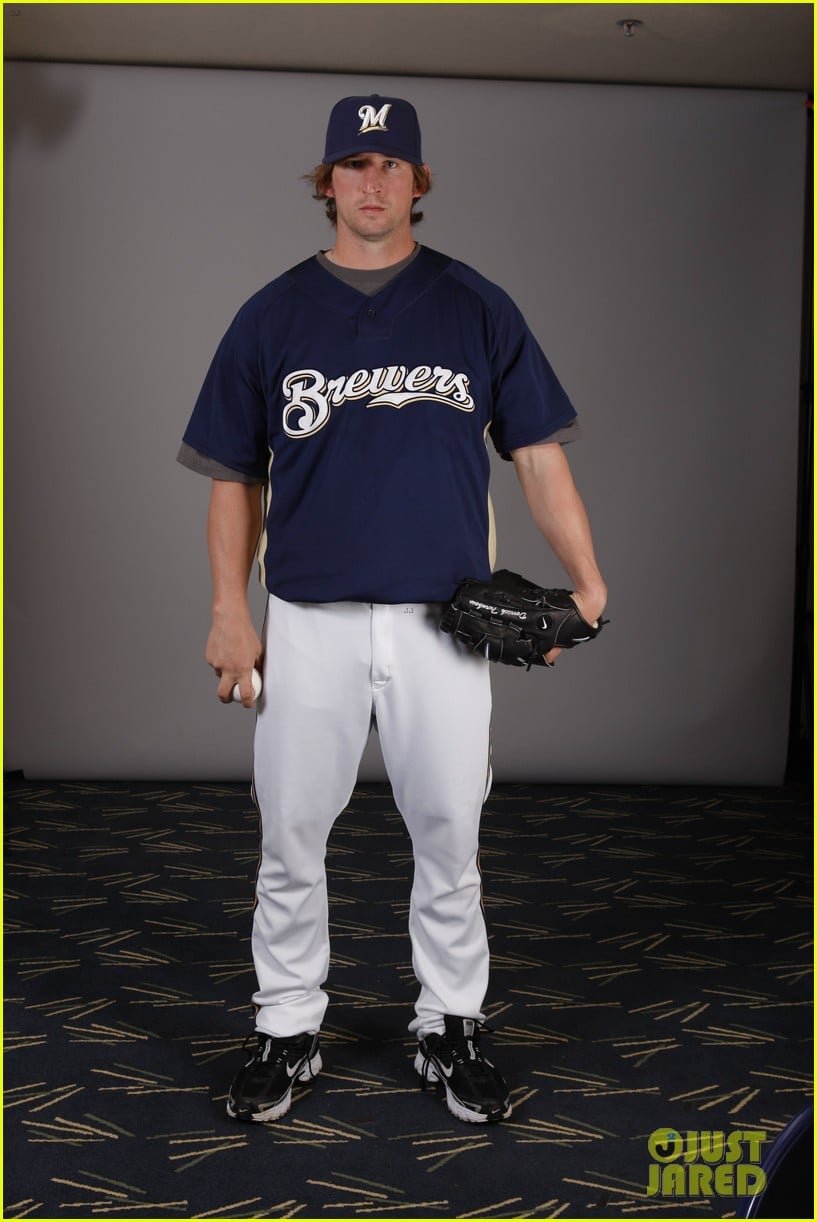 Derrick Turnbow Is a Former MLB Player, But He's Not the Derek Turnbow from 'Stranger Things ...