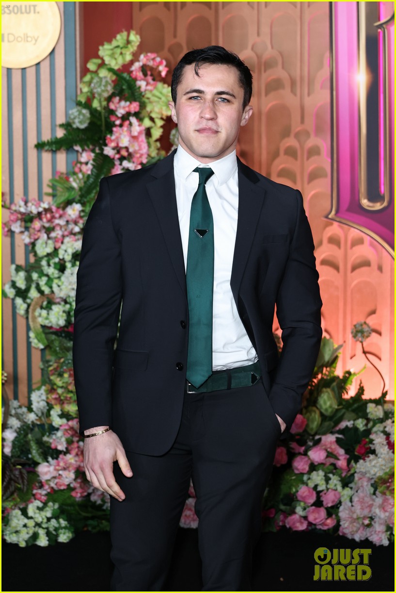 Nina Dobrev, Claire Danes, & So Many More Celebs Attended the 'Wicked ...