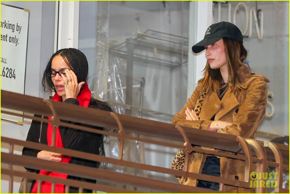 Hailey Bieber & Zoe Kravitz Meet Up for Dinner at Sushi Park in WeHo ...