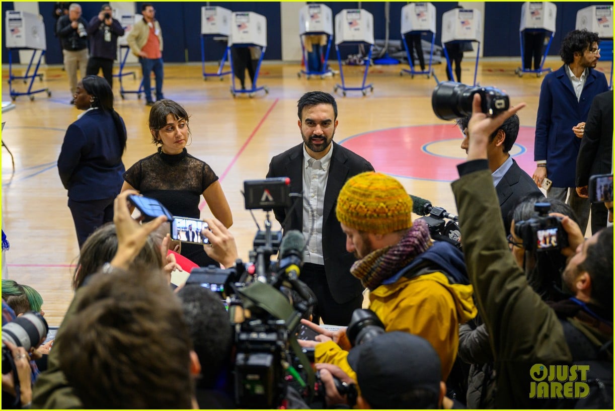 Who Is Zohran Mamdani's Wife? Meet Rama Duwaji! (They Met on a Dating ...