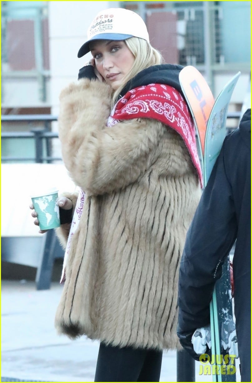 Bella Hadid Dresses Extra Stylish to Greet Friends & Brooks Nader in ...