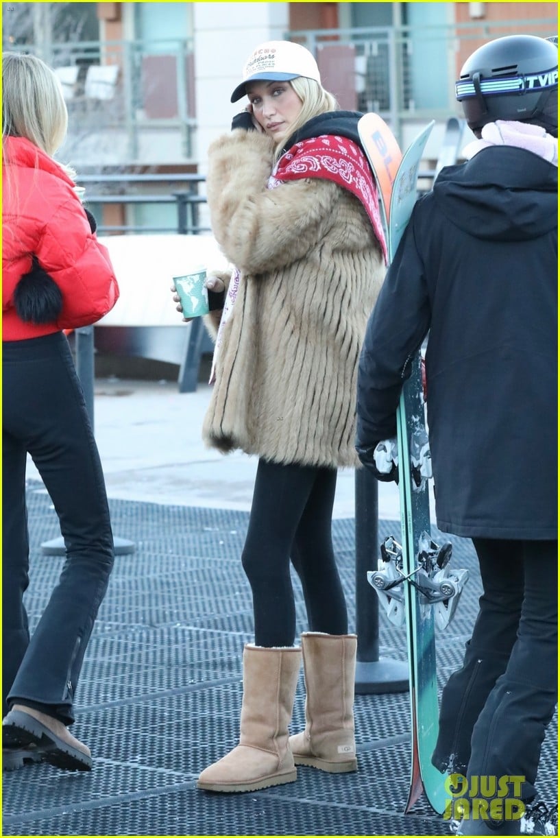 Bella Hadid Dresses Extra Stylish to Greet Friends & Brooks Nader in ...