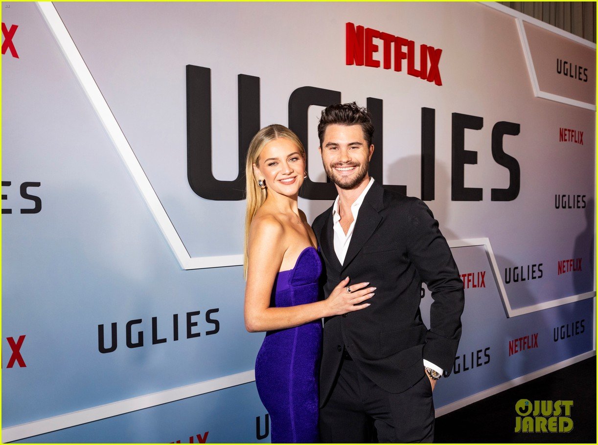 Chase Stokes & Kelsea Ballerini Officially Confirm They're Back ...