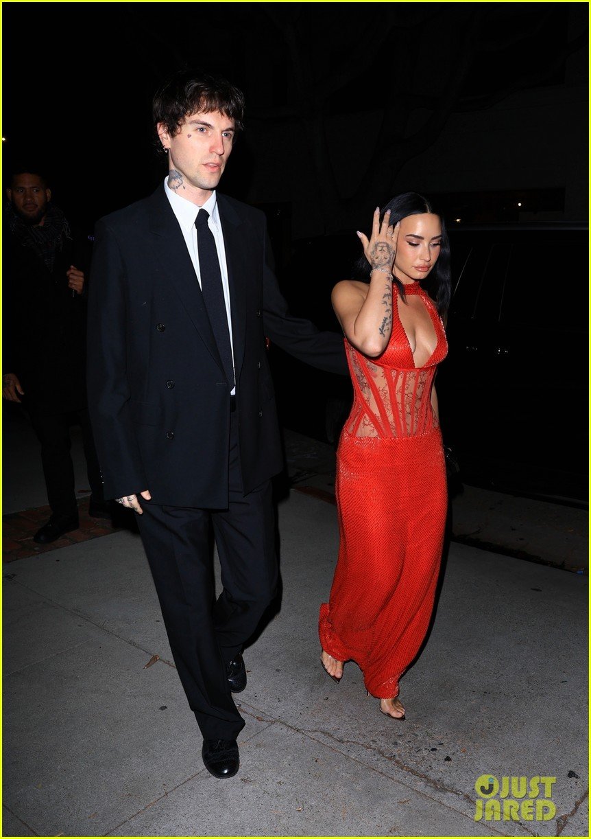 Demi Lovato's Husband Jutes Talks Having Goo Goo Dolls' John Reznik ...